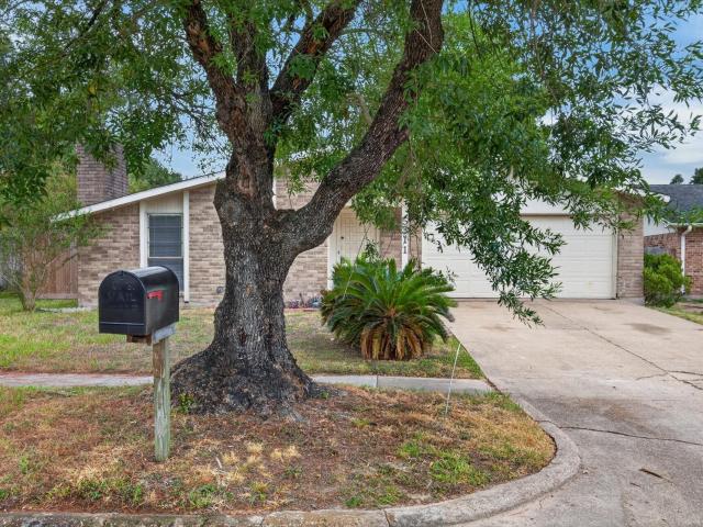 5311 Cairnleigh Drive