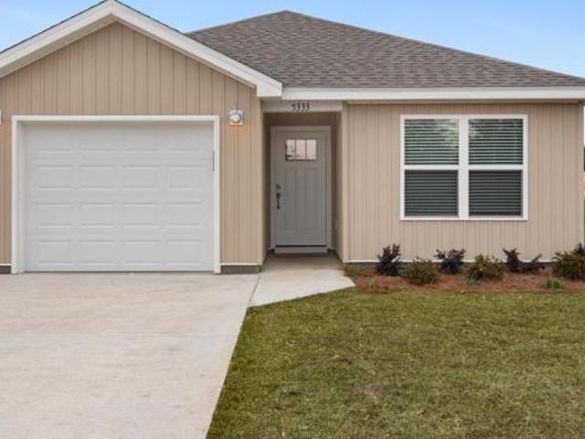 5311 Holley Grove Dr, Crestview, FL 32539