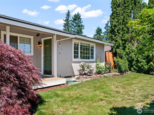 5311 rd Place NE