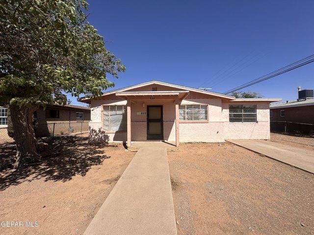 5312 Alps Dr, El Paso, TX 79904