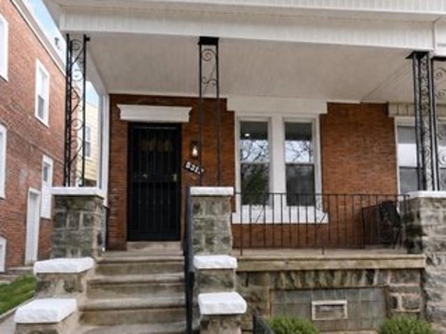 5312 Pine St, Philadelphia, PA 19143