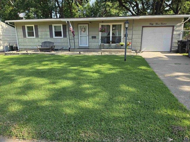 5312 SW 31st Ter, Topeka, KS 66614