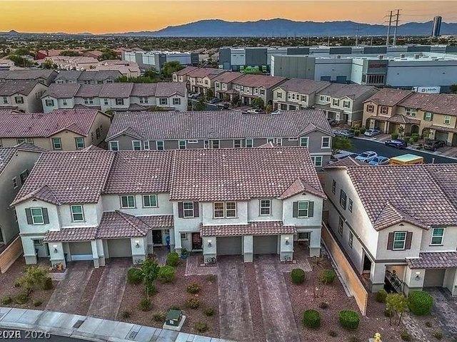 5312 Silver Branch Ave, Las Vegas, NV 89118