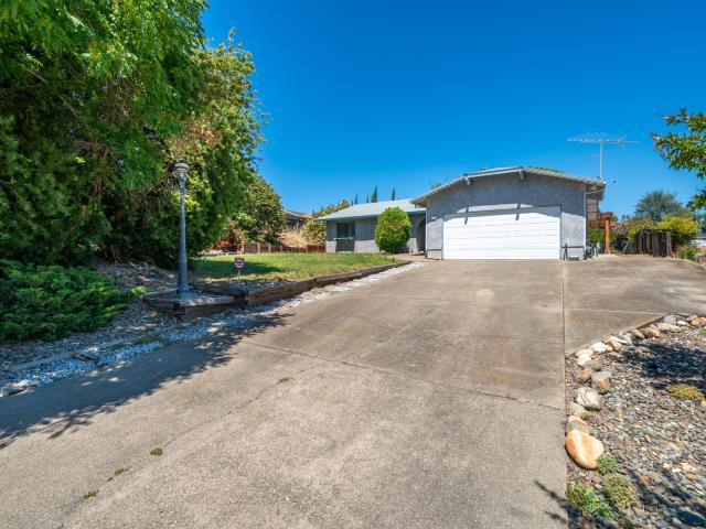 5312 Valleyridge Drive