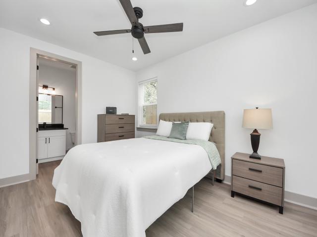 5313 Kindred Garden Lane