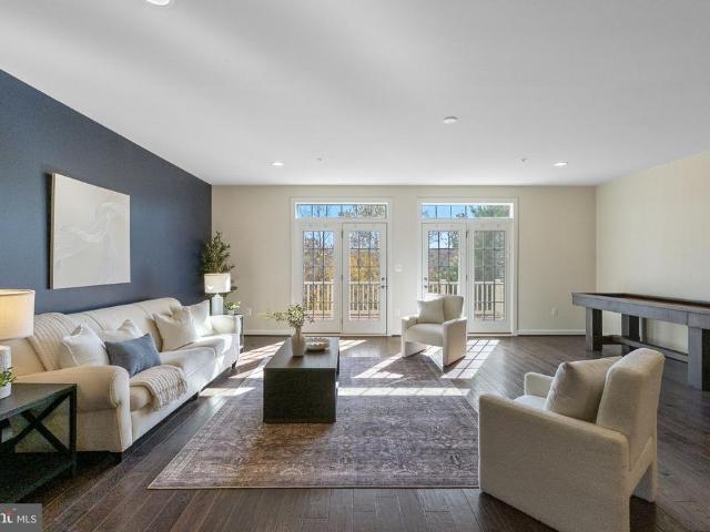 5313 Stream Bank Lane