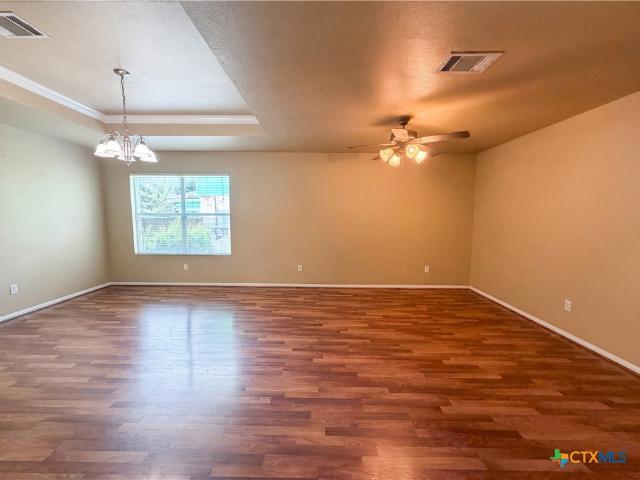 5313 Southern Crossing Drive