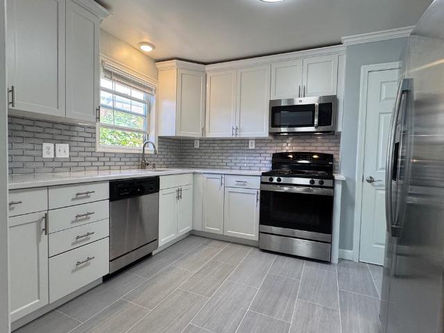 5313 Thayer Avenue
