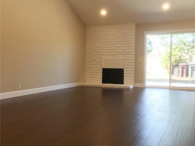 5313 W Lehnhardt