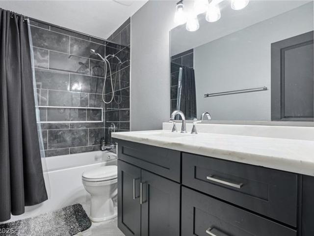 531 Chelsea Dr, Henderson, NV 89014