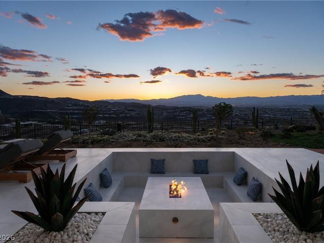 531 Cityview Ridge Dr, Henderson, NV 89012 | MLS #2791