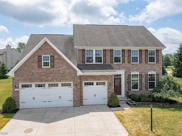 531 Arboretum Dr, Brunswick, OH 44212