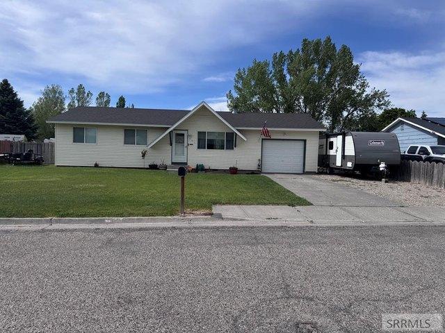 531 Bob O Link Dr, Idaho Falls, ID 83401