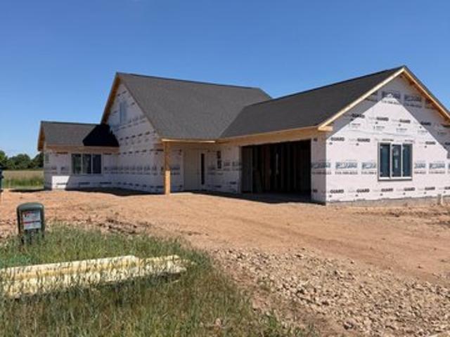 531 Brooks St, Amery, WI 54001