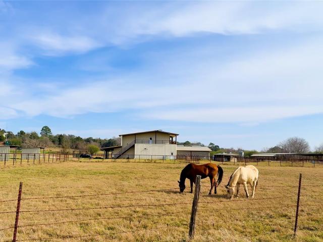 531 Highway 71 W