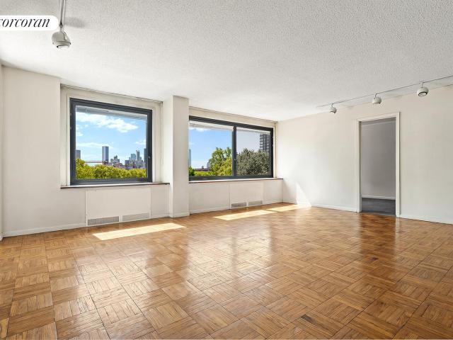 531 Main Street, New York, NY