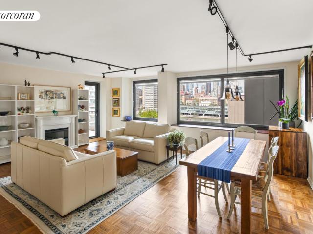 531 Main Street, Unit 920