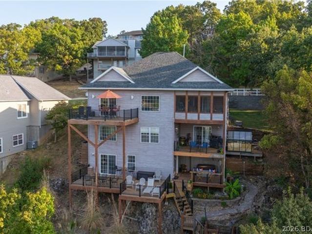 531 Minnowbrook Rd, Camdenton, MO 65020