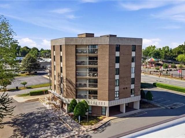 531 N Hamilton St Apt L, High Point, NC 27262