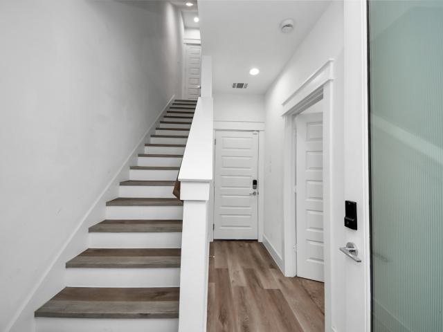 531 Schweikhardt St, Houston, TX 77020 | MLS #92142 | Compass