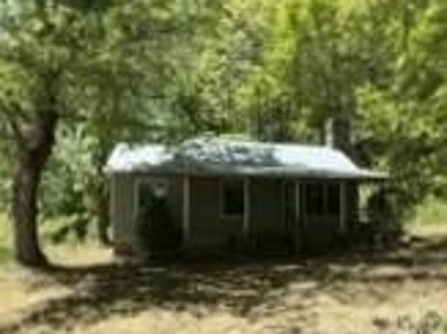531 Shoal Creek Rd, Scaly Mountain, NC 28775