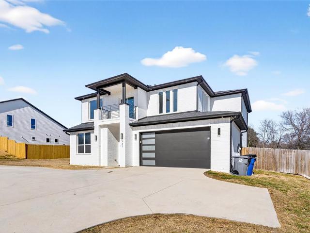 531 W Laureland Road
