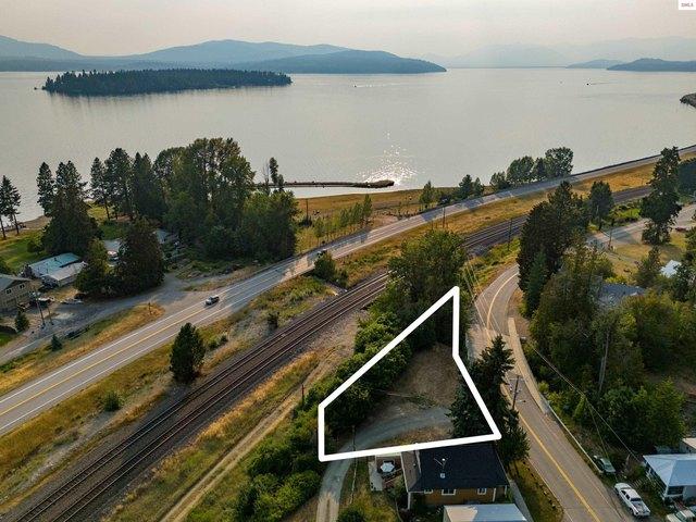 531 Wellington Pl, East Hope, ID 83836