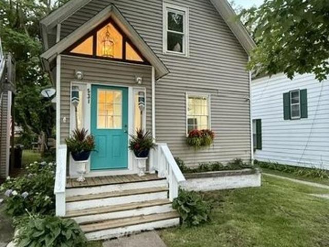 531 Winchester Ave, Saint Joseph, MI 49085