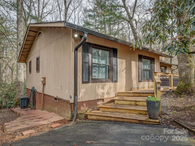 531 Three Mile Knob Road