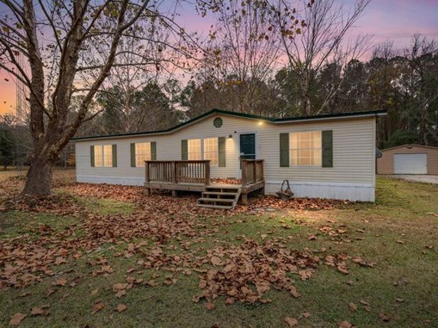 531 Vandross Rd, Moncks Corner, SC 29461
