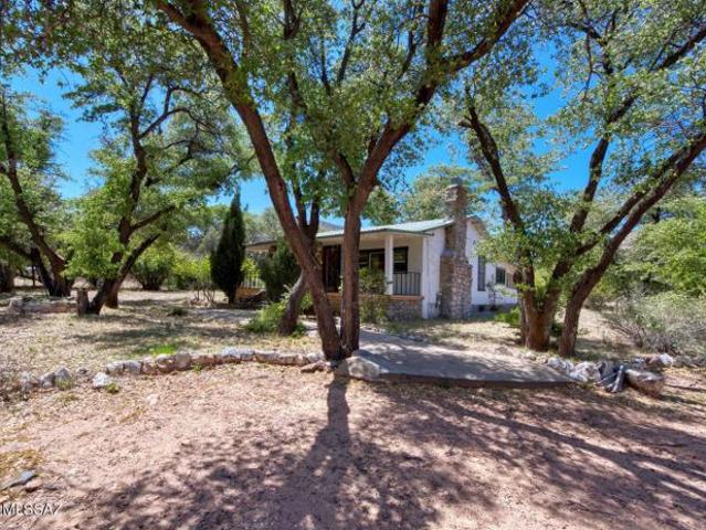 5324 E Oak Grove Ln, Hereford, AZ 85615