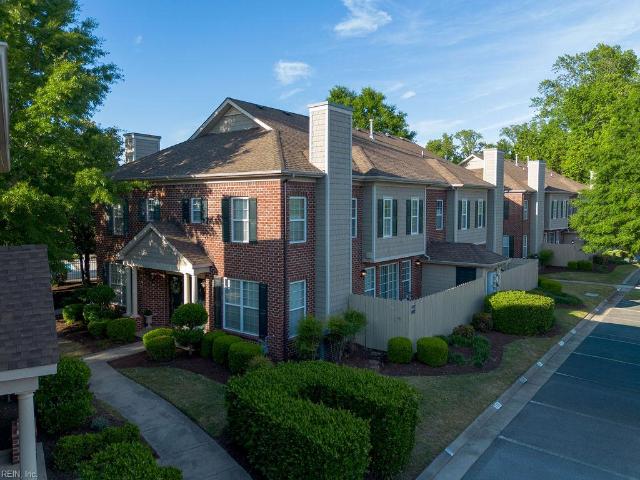 5324 Elston LN