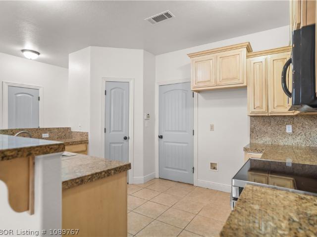 5324 LaBelle Court