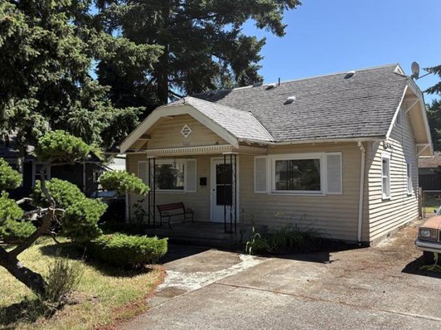 5324 SE 88th Ave, Portland, OR 97266