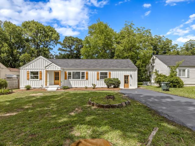 5325 Meadowbrook Lane