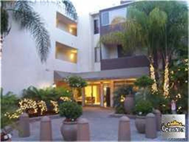 5325 Newcastle Ave Unit 322, Encino, CA 91316
