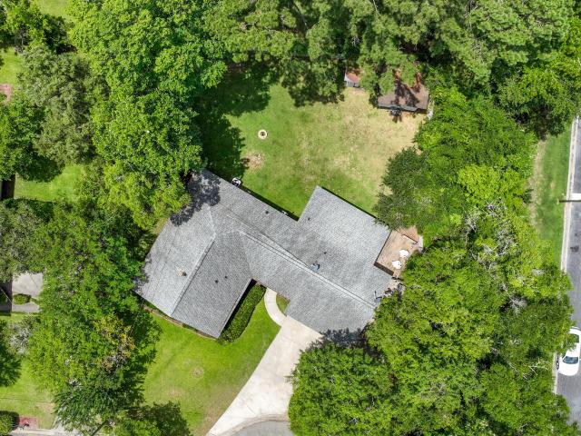 5325 Helene Drive