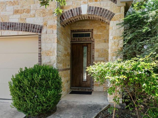 5325 Kara Dr
