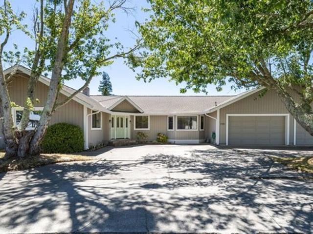 5325 Lone Pine Rd, Sebastopol, CA 95472