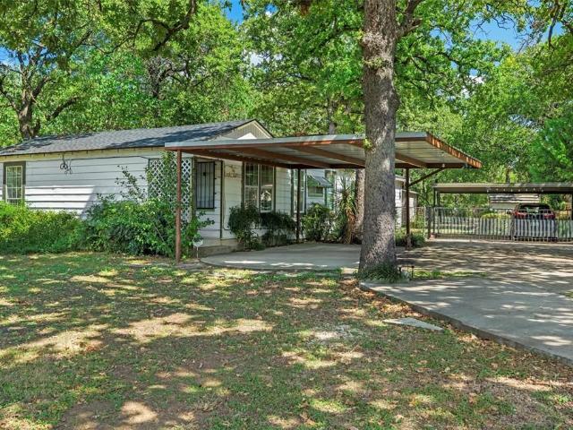 5325 Trentman St, Fort Worth, TX