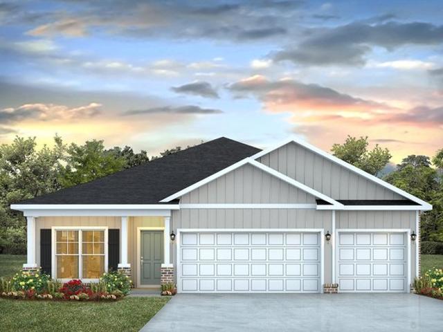 5326 Macarthur Dr, Crestview, FL 32539