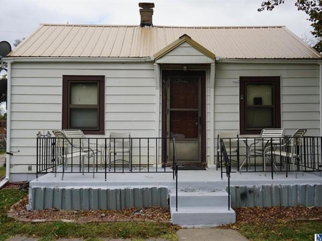 5326 N 8th St, Omaha, NE 68110