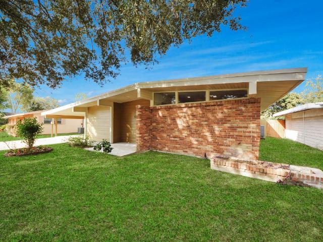 5326 Heatherbrook Drive