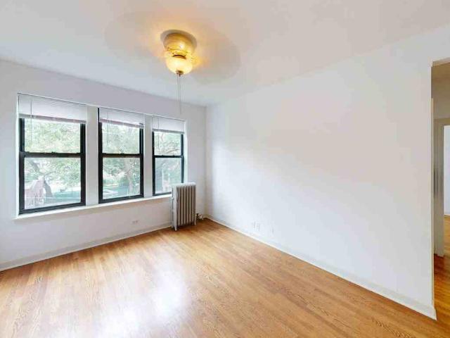 5326 5336 S. Greenwood Avenue 2 Bedroom Apartment for Rent at 5326 S Greenwood Ave, Chicago, IL 60615 Hyde Park