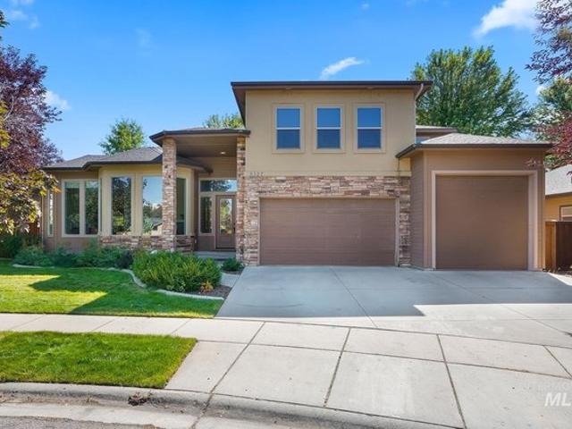 5327 N Red Hills Pl, Meridian, ID 83646