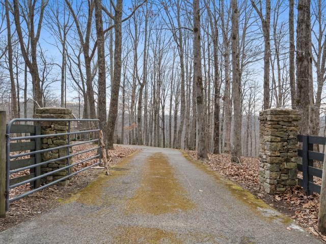 5327 Big East Fork Rd
