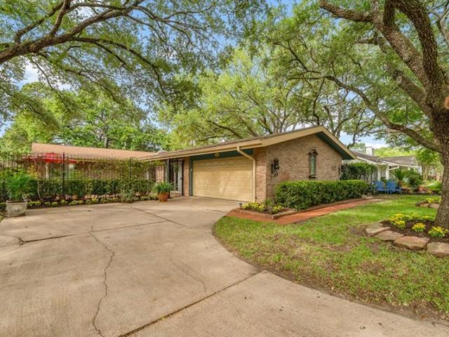 5327 Valkeith Dr, Houston, TX 77096