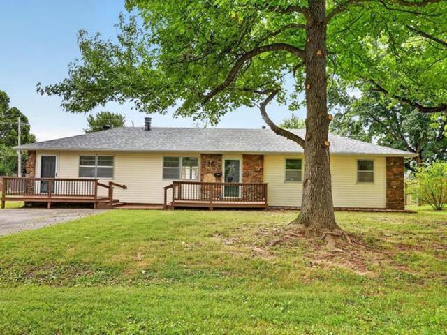 5328 S Allen Ave, Battlefield, MO 65619