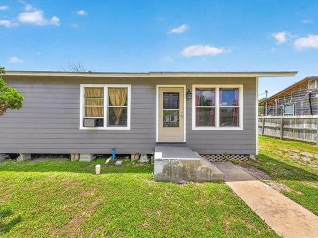 5329 Alaniz Dr, Corpus Christi, TX 78415