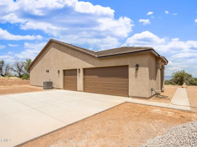 5329 E Hidden Oak Dr, Hereford, AZ 85615 | MLS #7030